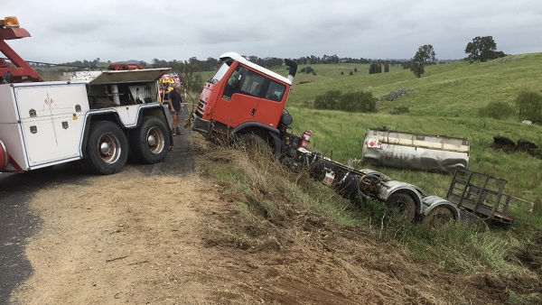 Truck driver safe after fuel tanker overturned near Bega - Gold Central ...